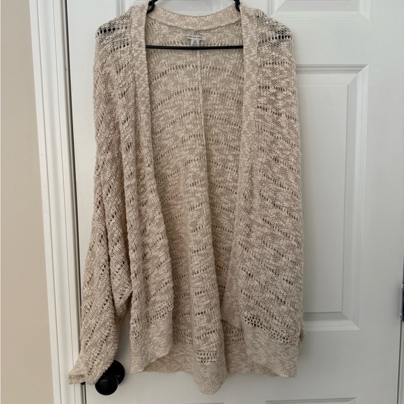American Eagle Outfitters | Sweaters | American Eagle Outfitters Light ...